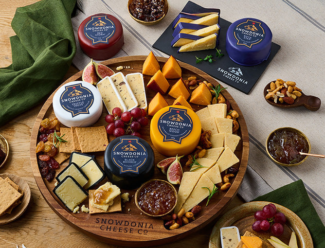 How to Cut Snowdonia Waxed Cheeses | Snowdonia Cheese